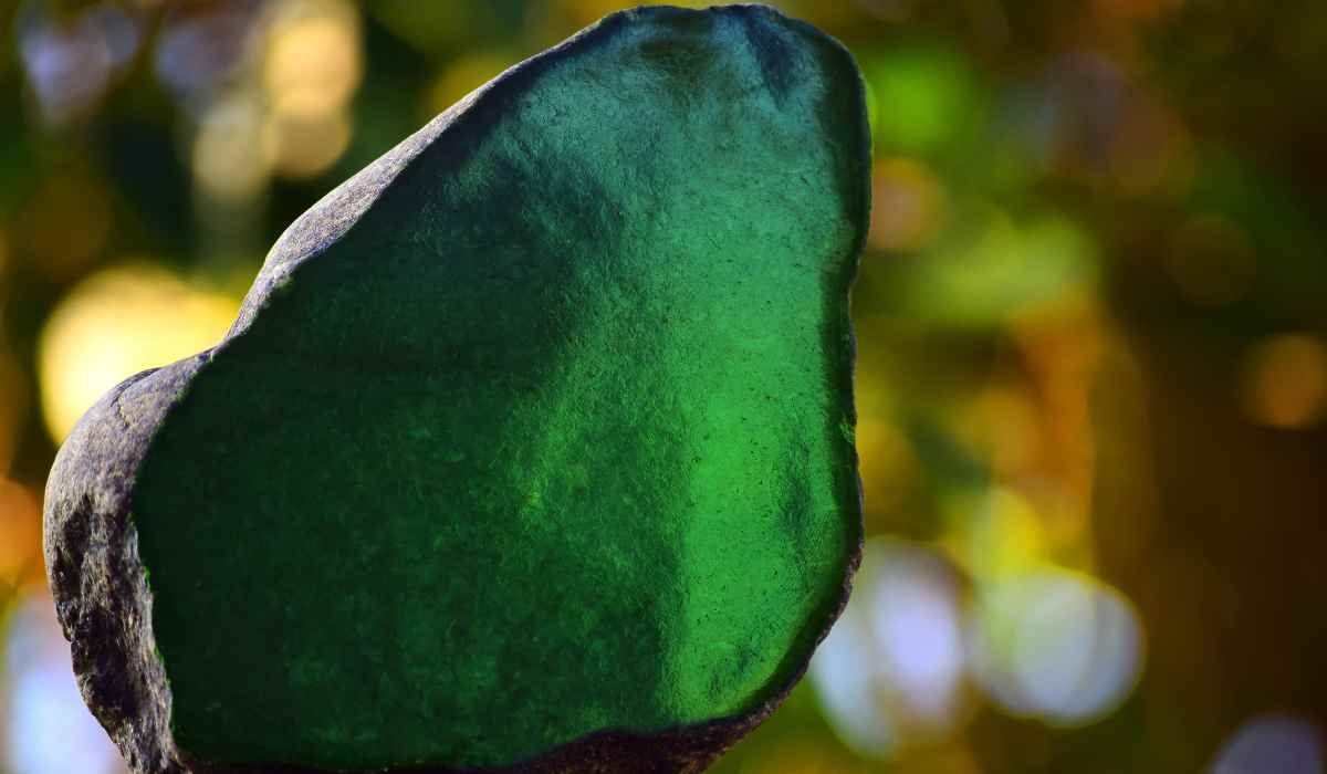 How To Tell If Jade Is Real? 5 Testing Methods To Find – Jewelnery